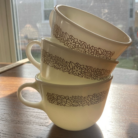 Corelle | Dining | Corelle Mugs 3 | Poshmark